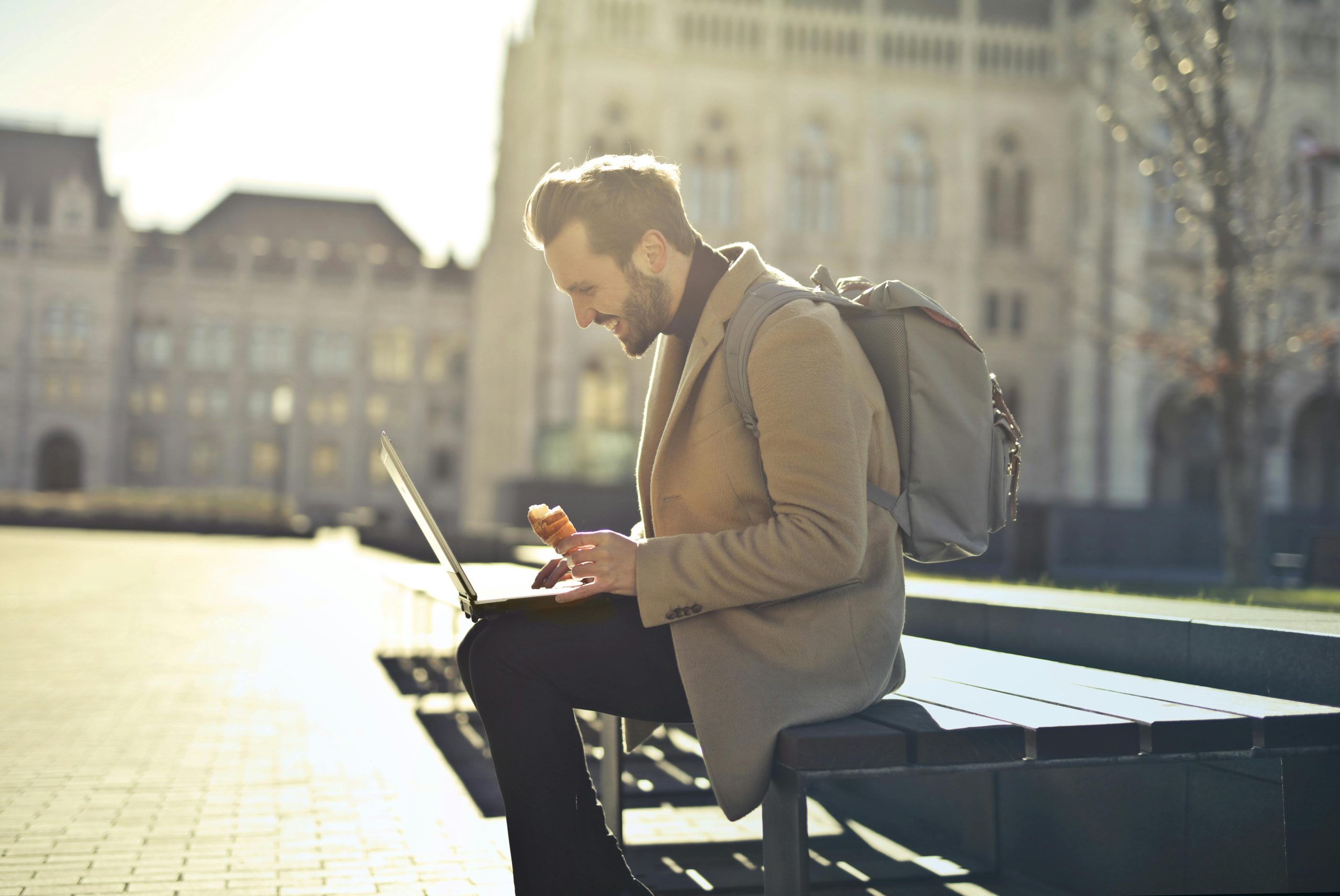 Top Features to Look for in a Professional Work Backpack - Ever Guide